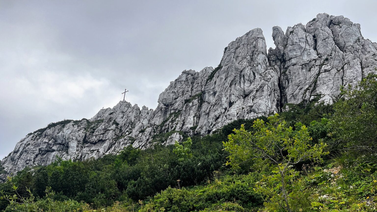 Wandern in den Chiemgauer Alpen (19 Wanderungen für 2025)